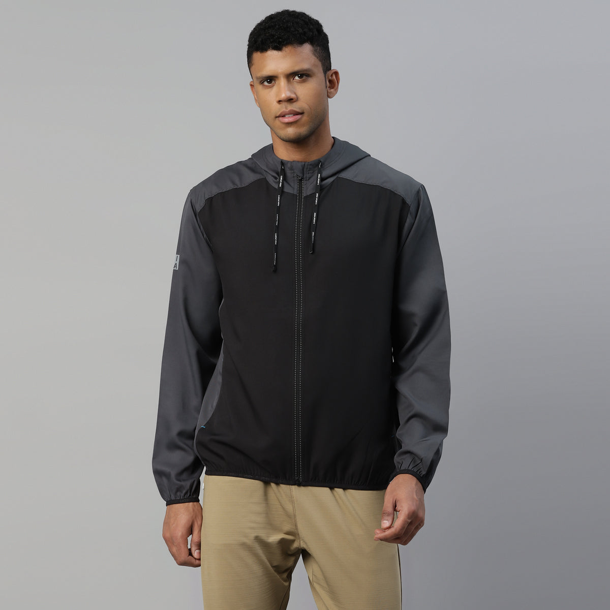 Recycled Light Weight Running Vent Jacket with Hood - Men – Dida